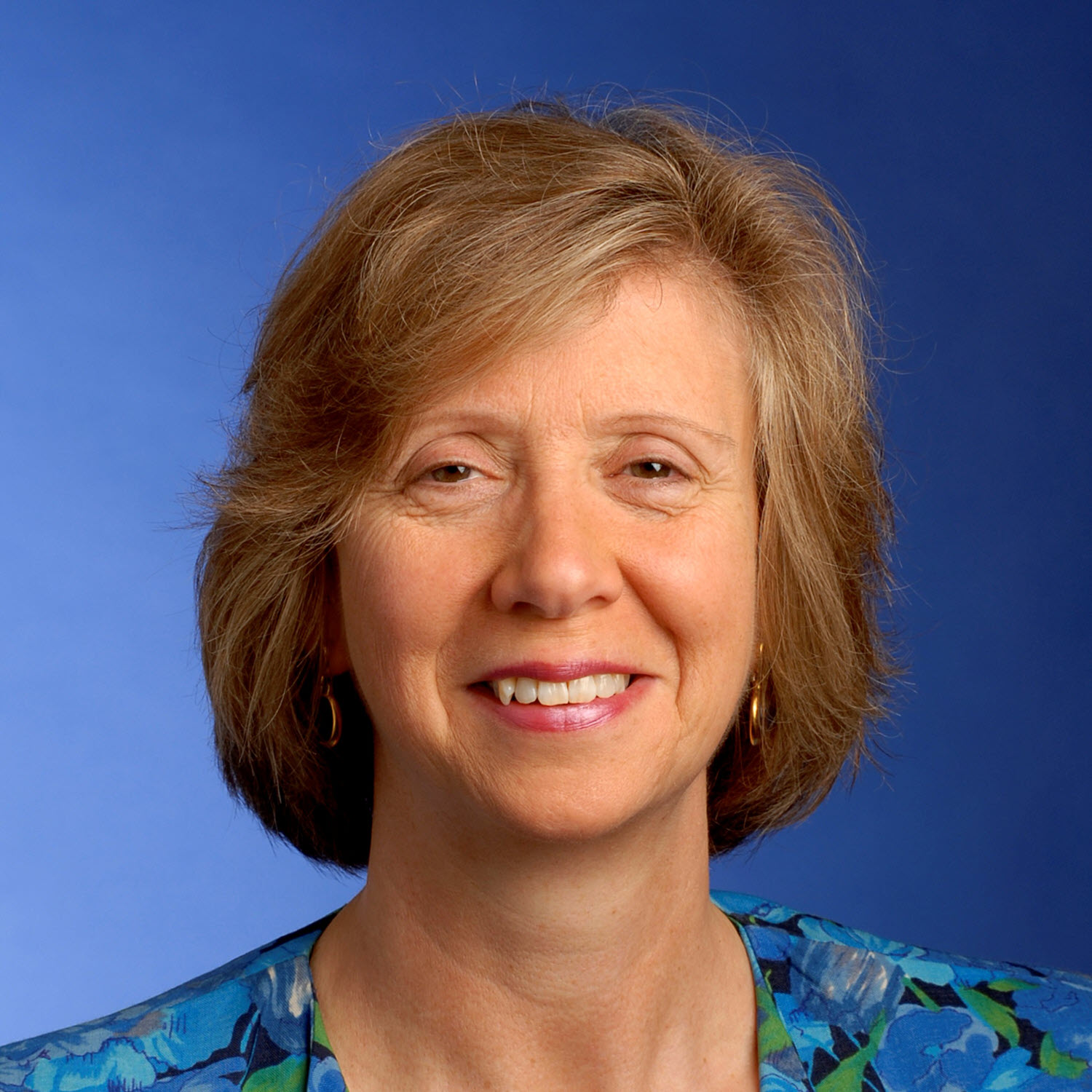 Julie Patterson's Instagram, Twitter & Facebook on IDCrawl