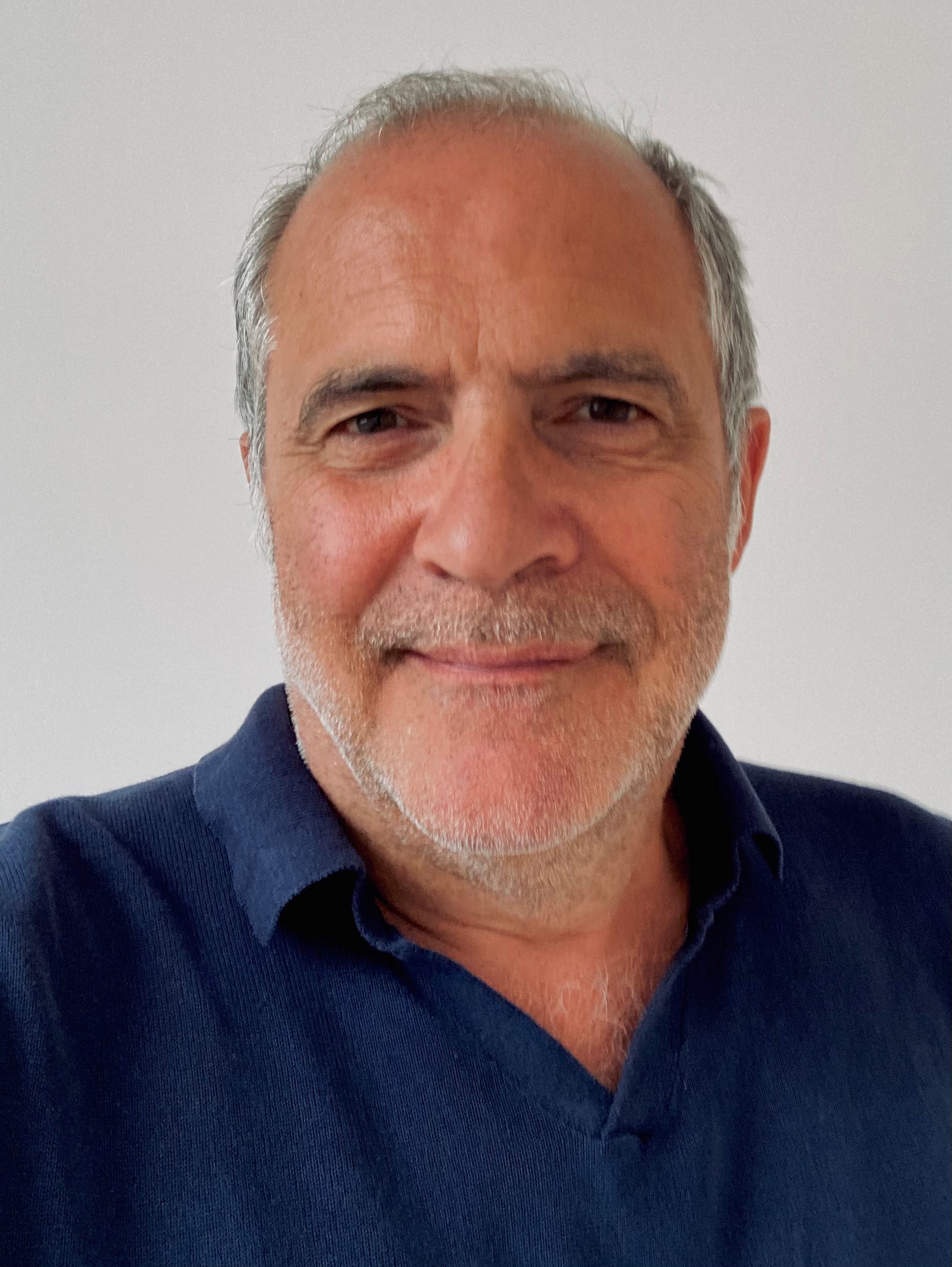 Andrew Dunn's Instagram, Twitter & Facebook on IDCrawl